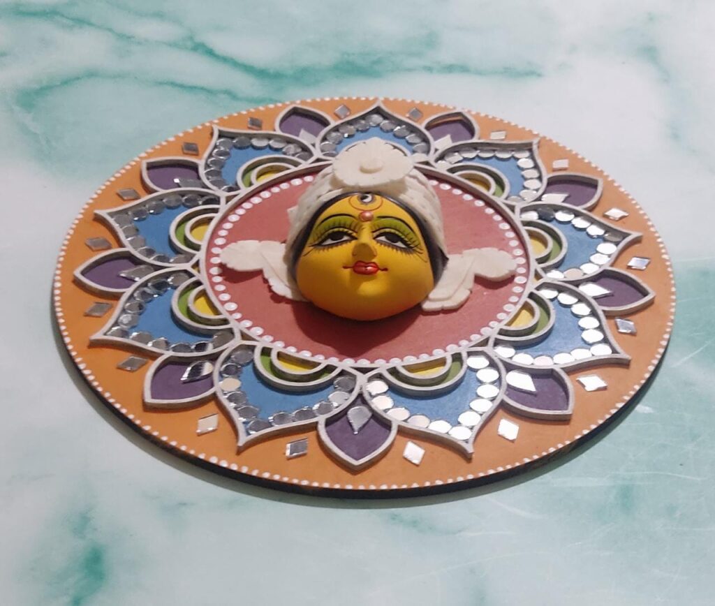 Navaratri special Hand-painted mandala lippan inspired Durga wall art ...